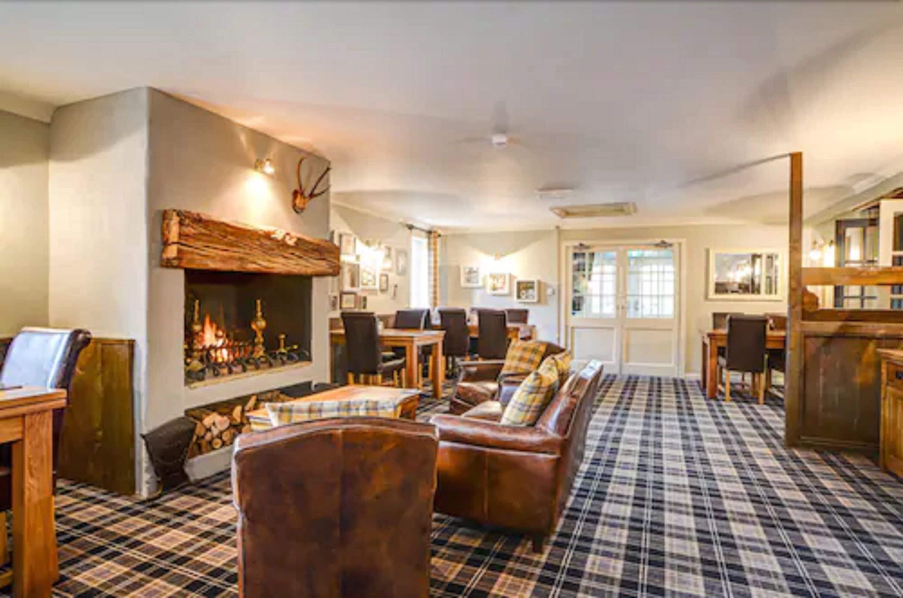 THAMES HEAD INN, CIRENCESTER